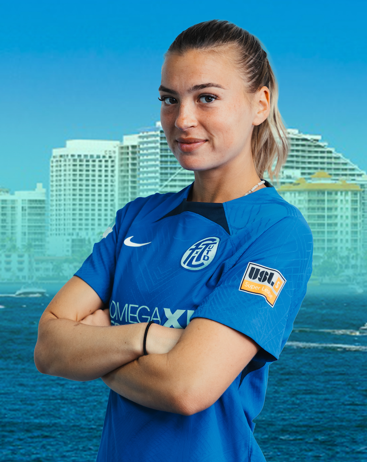 #27 Julia Grosso - Fort Lauderdale United FC